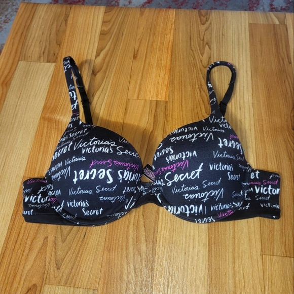 Victoria's Secret | Intimates & Sleepwear | 34b Body By Victorias ...